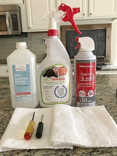 Can I Clean a Laptop Computer That Was Exposed to Mold? | Mold Free Living